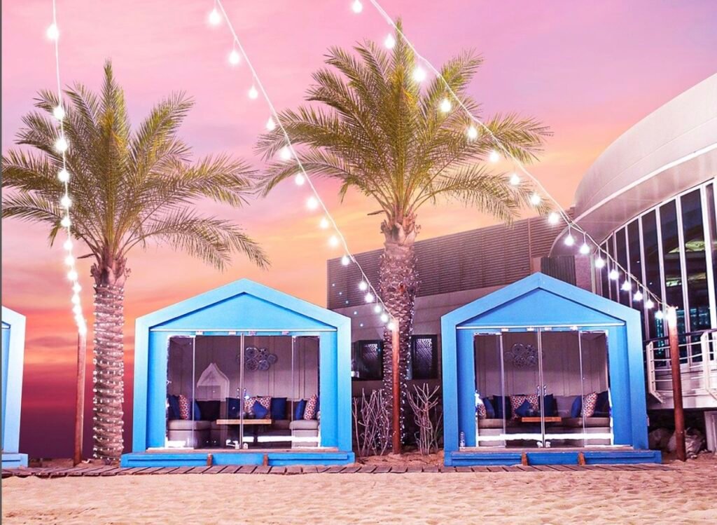 Beach Dining in Doha: Waterfront Restaurants | QatariScoop.com