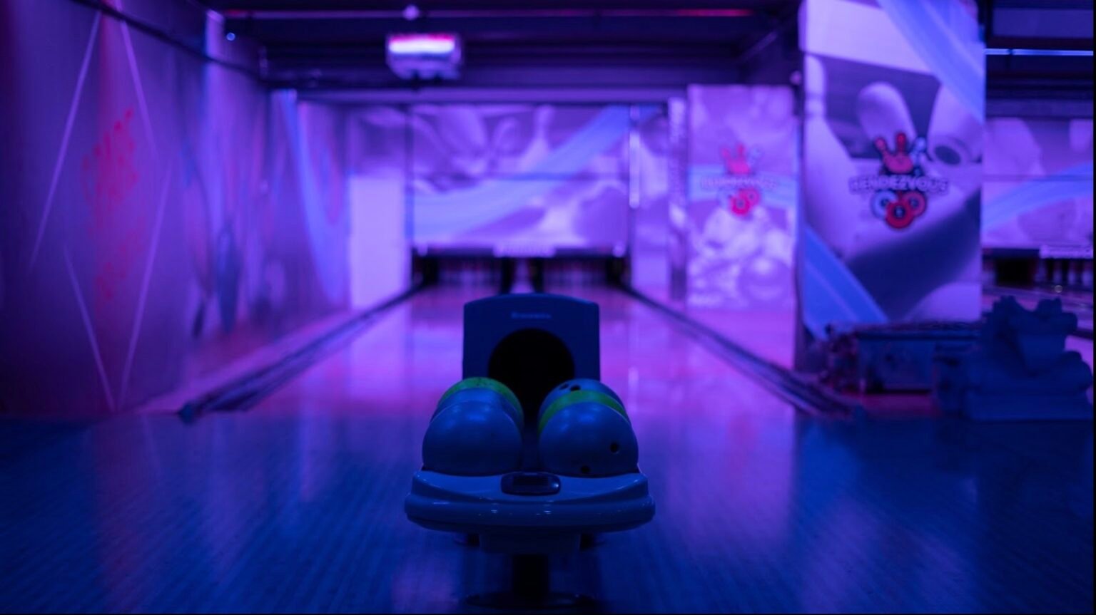 Qatar Bowling 2025: Prices, Timings, Booking, Locations | QatariScoop.com