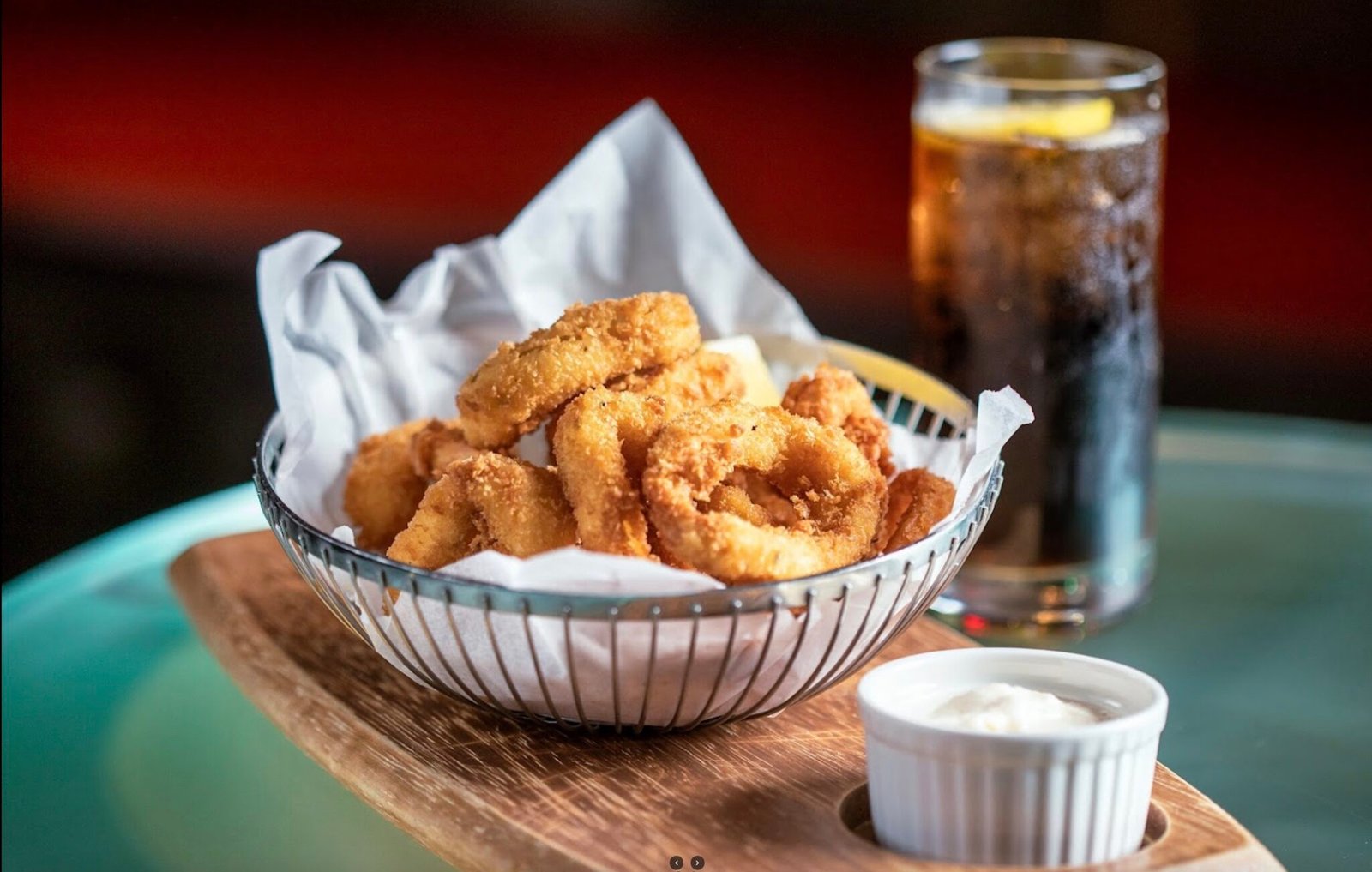 Top 20 Spots for the Best Burgers in Doha Qatar | QatariScoop.com